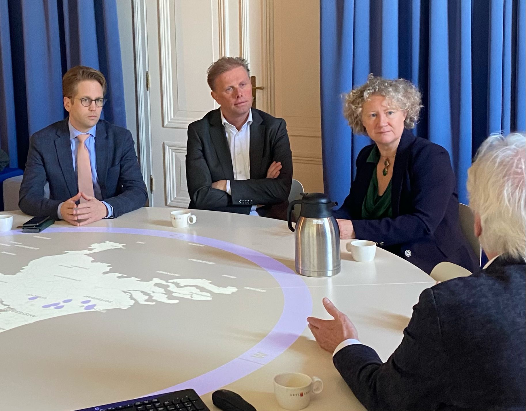 Bestuurders op bezoek bij het KBF - KBF